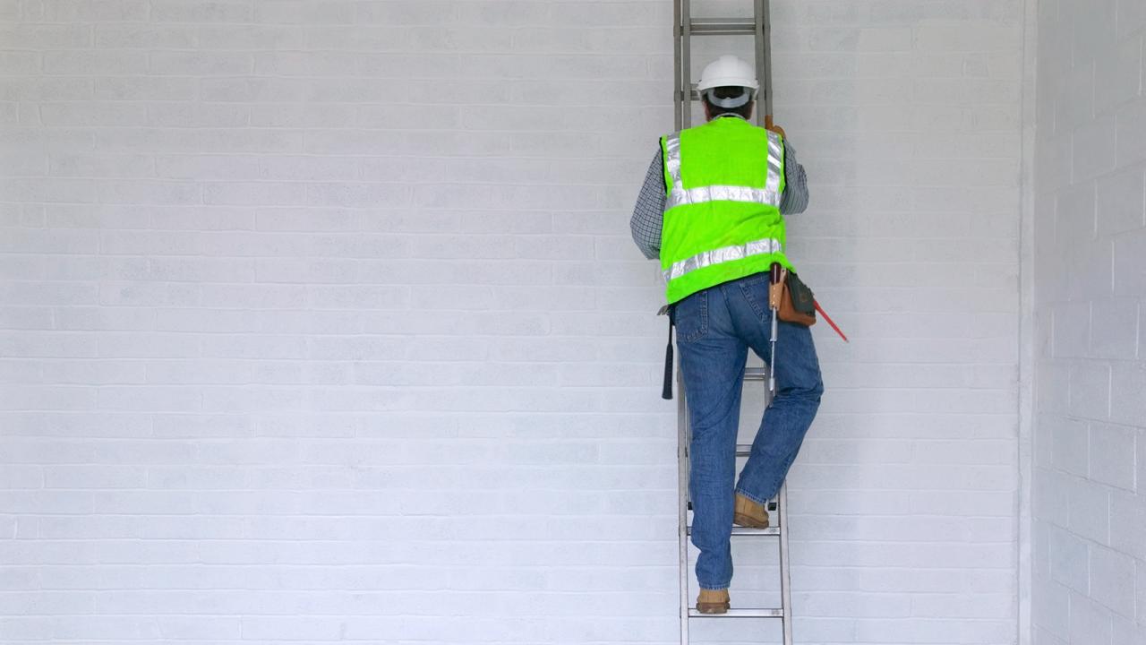 Ladder Safety | Facilities Management